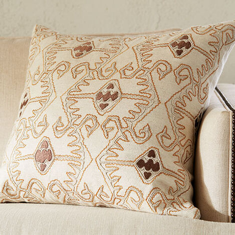 Shop Pillows | Throw & Accent Pillows | Ethan Allen | Ethan Allen